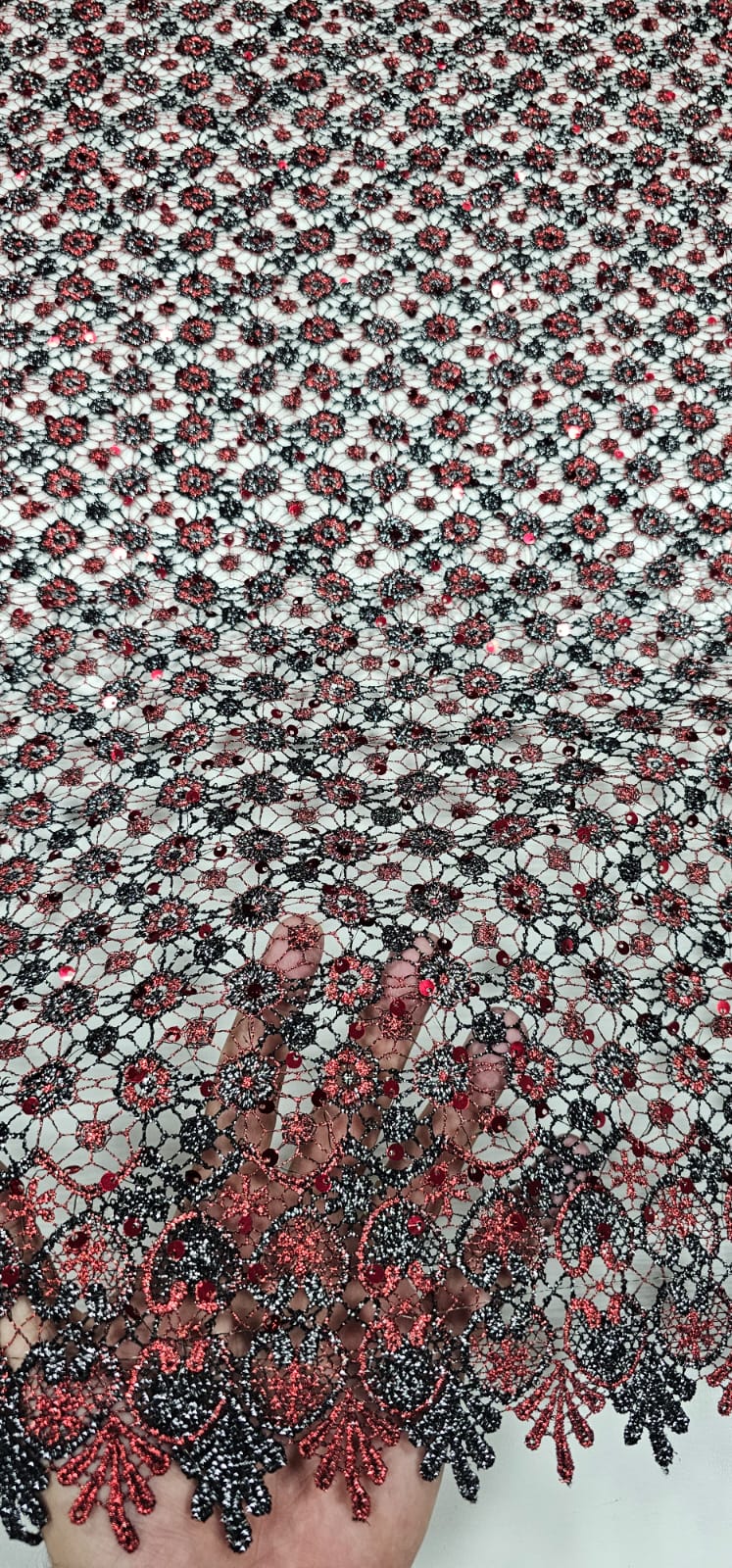 Renda Guipir Bicolor Bordado - SóTecidos - Todo site em 12x sem Juros!!