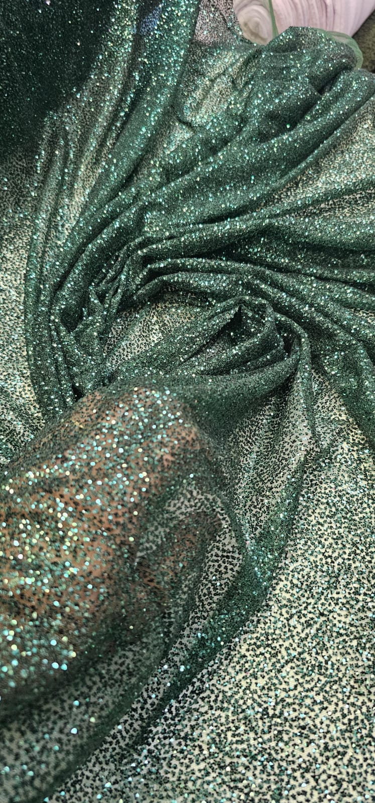 Tule com Glitter Verde Folha Pesado - Só Tecidos - Todo site em 12x sem ...