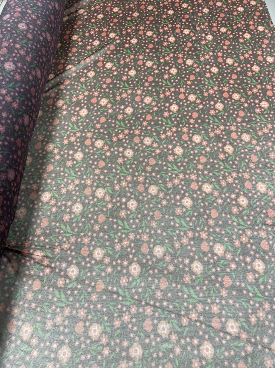 Tule de Malha Estampado Flores Fundo Marrom com Fio Metálico ...