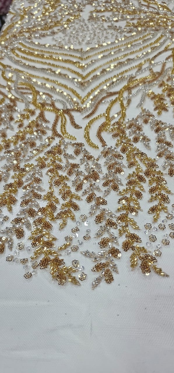 Tule Bordado com Pedrarias Dourado Multicolor HS2793 - Só Tecidos