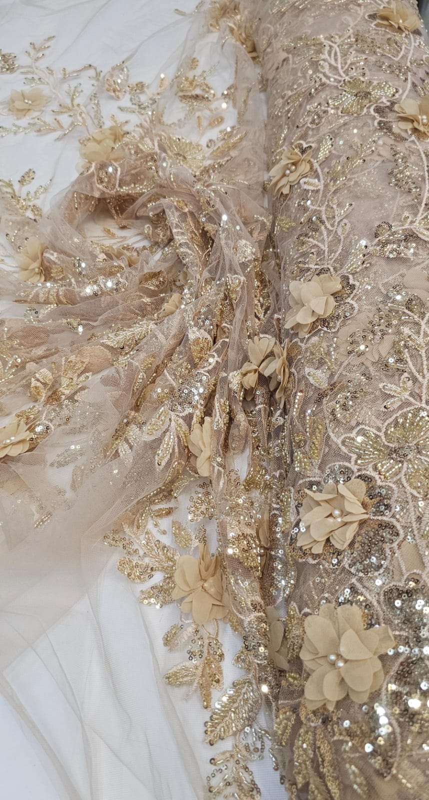 Tule Bordado Com Pedrarias e Bordados em 3D Premium Dourado GDT - Só ...