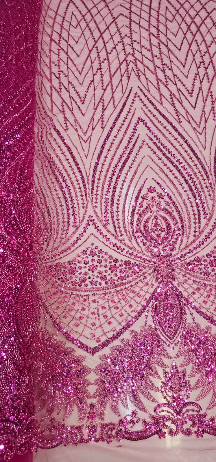 Tule Bordado com Pedrarias Premium Pink 16871A - Só Tecidos