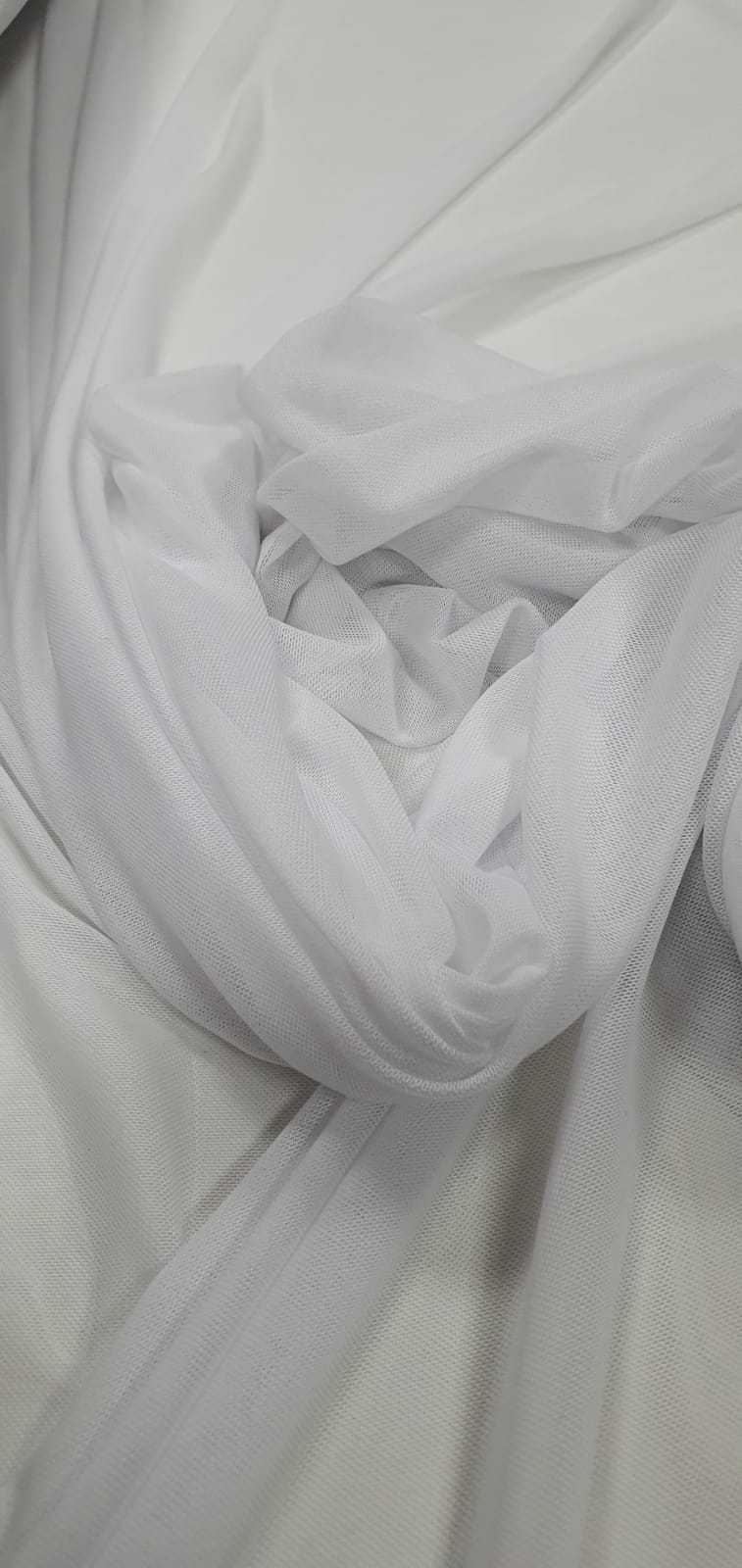 Tule Branco com Elastano 1,60m de Largura - Só Tecidos - Todo site em ...